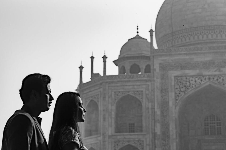 Prewedding photoshoot in Taj Mahal, Agra | Beautiful Couple | Surbhi ...
